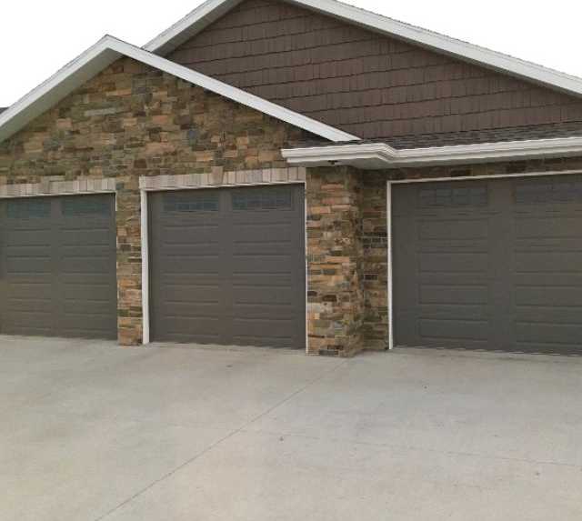 Garage Doors Gallery | St Joseph, MO | Overhead Doors, Installation